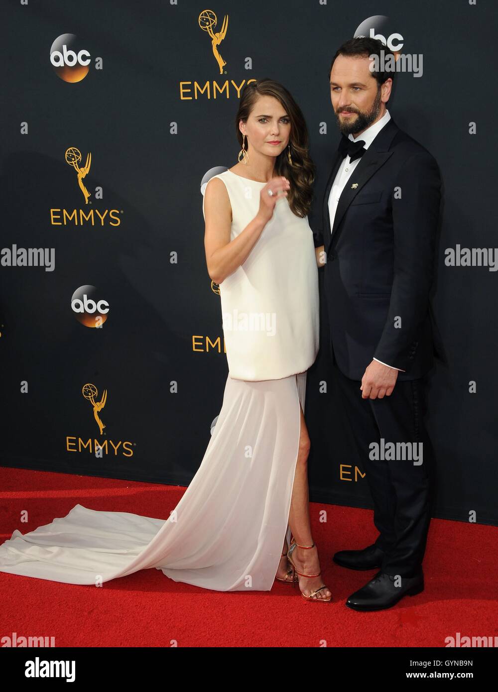 Los Angeles, CA, USA. 18th Sep, 2016. Keri Russell, Matthew Rhys at ...
