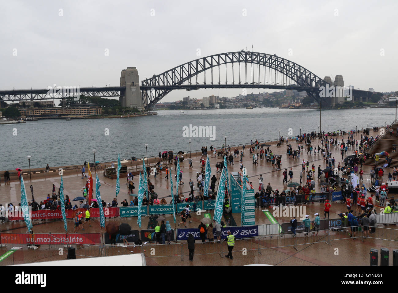 Sydney, Australia. 18 September 2016. Tens of thousands of runners took ...