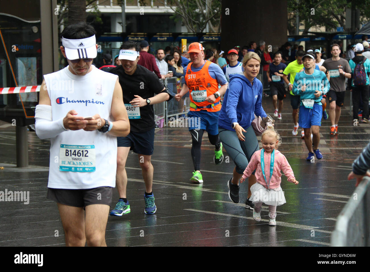 Sydney, Australia. 18 September 2016. Tens of thousands of runners took ...