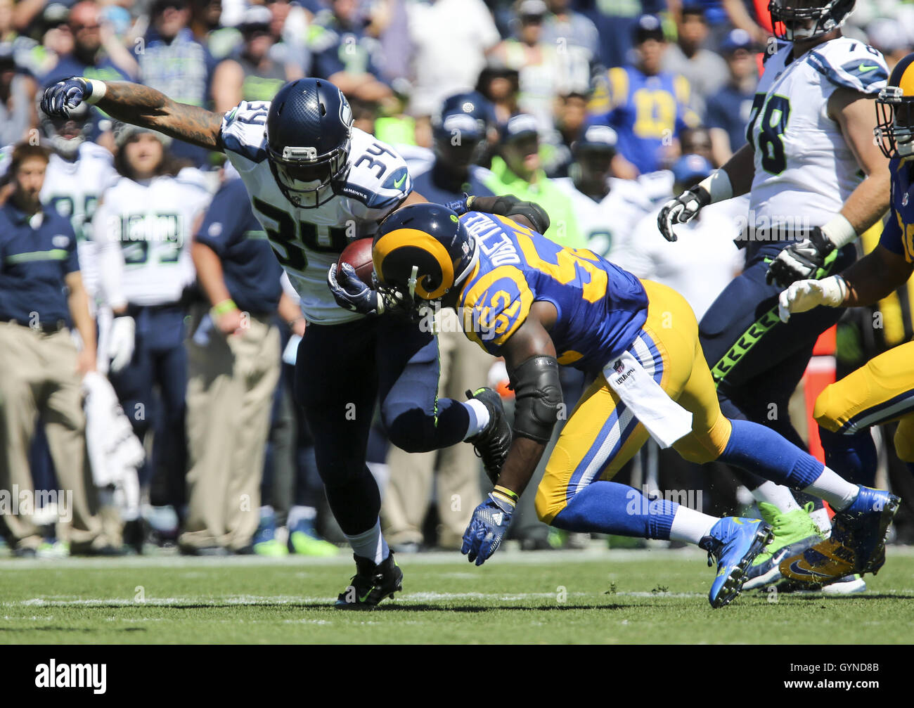 Alec ogletree hi-res stock photography and images - Alamy