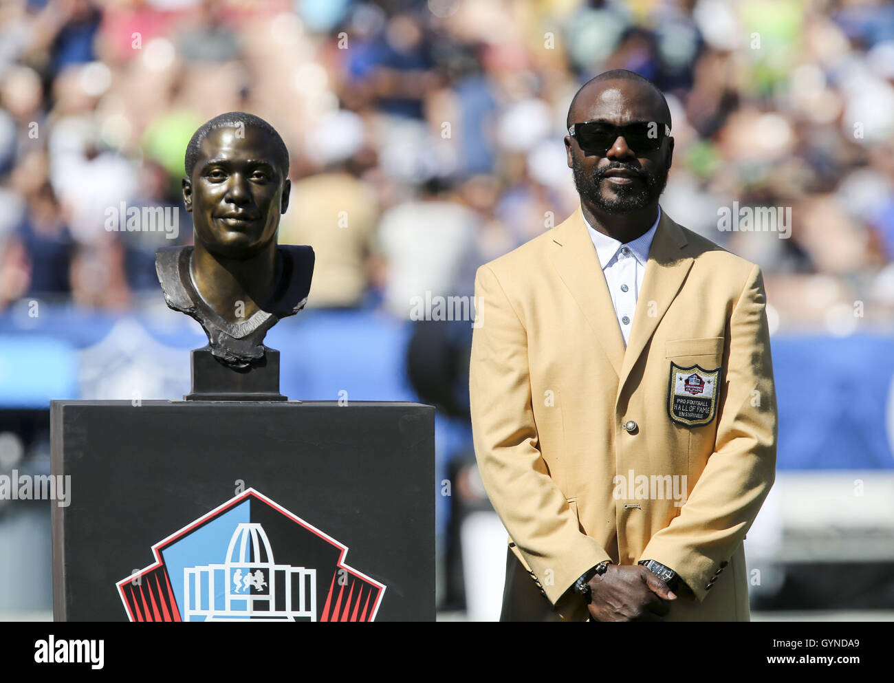 Marshall faulk rams hi-res stock photography and images - Alamy