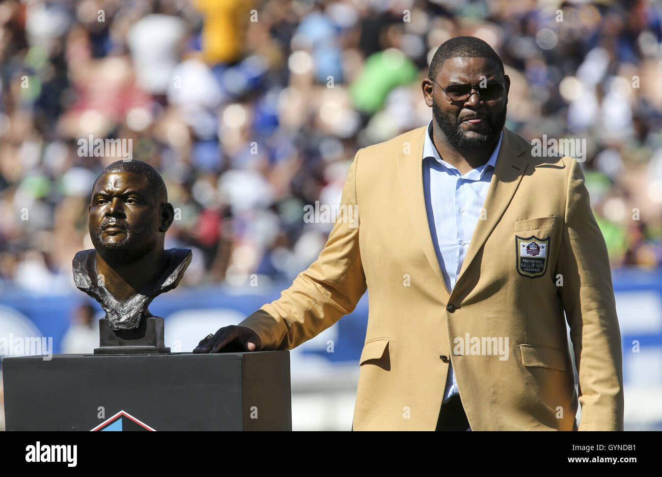 Pace stands hi-res stock photography and images - Alamy