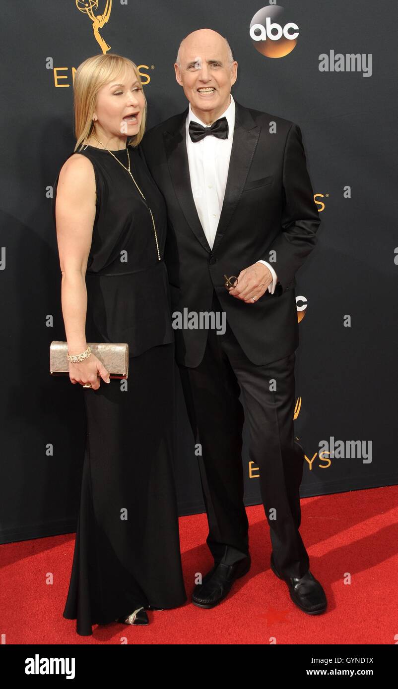 Los Angeles, CA, USA. 18th Sep, 2016. Jeffrey Tambor at arrivals for ...
