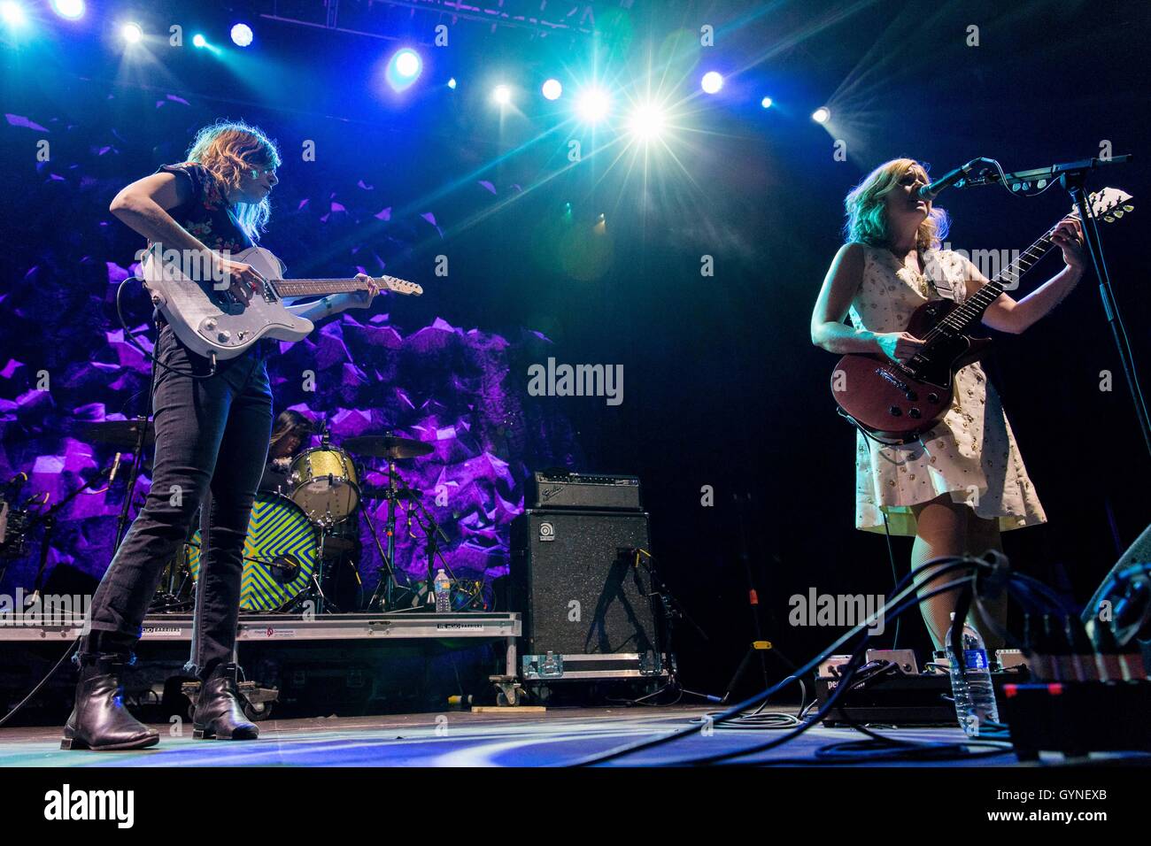 Chicago, Illinois, USA. 18th Sep, 2016. CARRIE BROWNSTEIN and CORIN ...