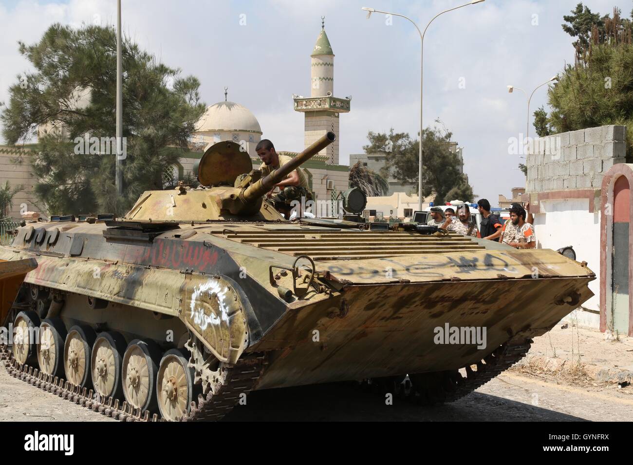 Libyan tank hi-res stock photography and images - Alamy