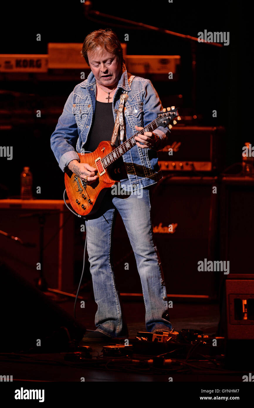 Fort Lauderdale FL, USA. 18th Sep, 2016. Rick Derringer performs during ...