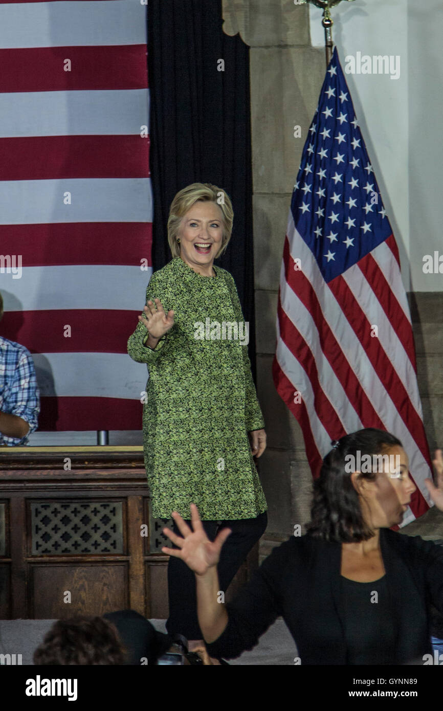 Philadelphiia, USA. 19th Sep, 2016. Secretary of State Hillary Clinton ...