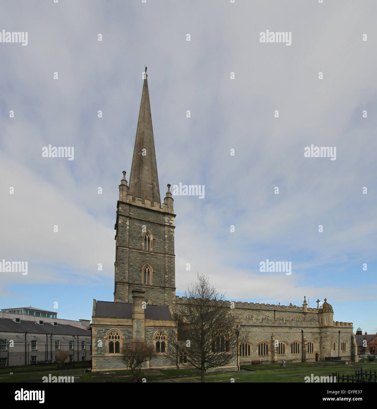 Derry st columb's cathedral hi-res stock photography and images - Alamy