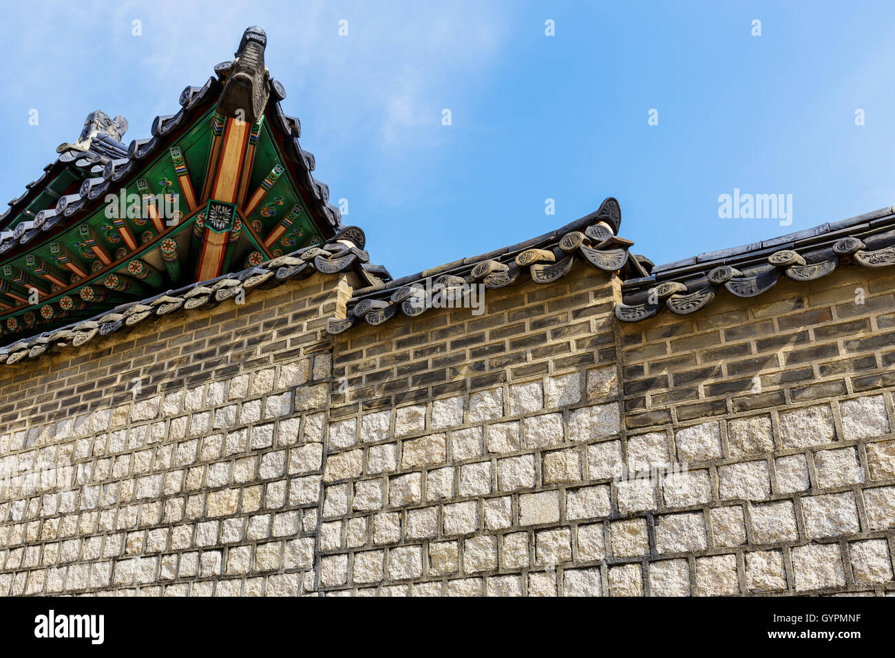 Traditional korean architecture Stock Photo - Alamy
