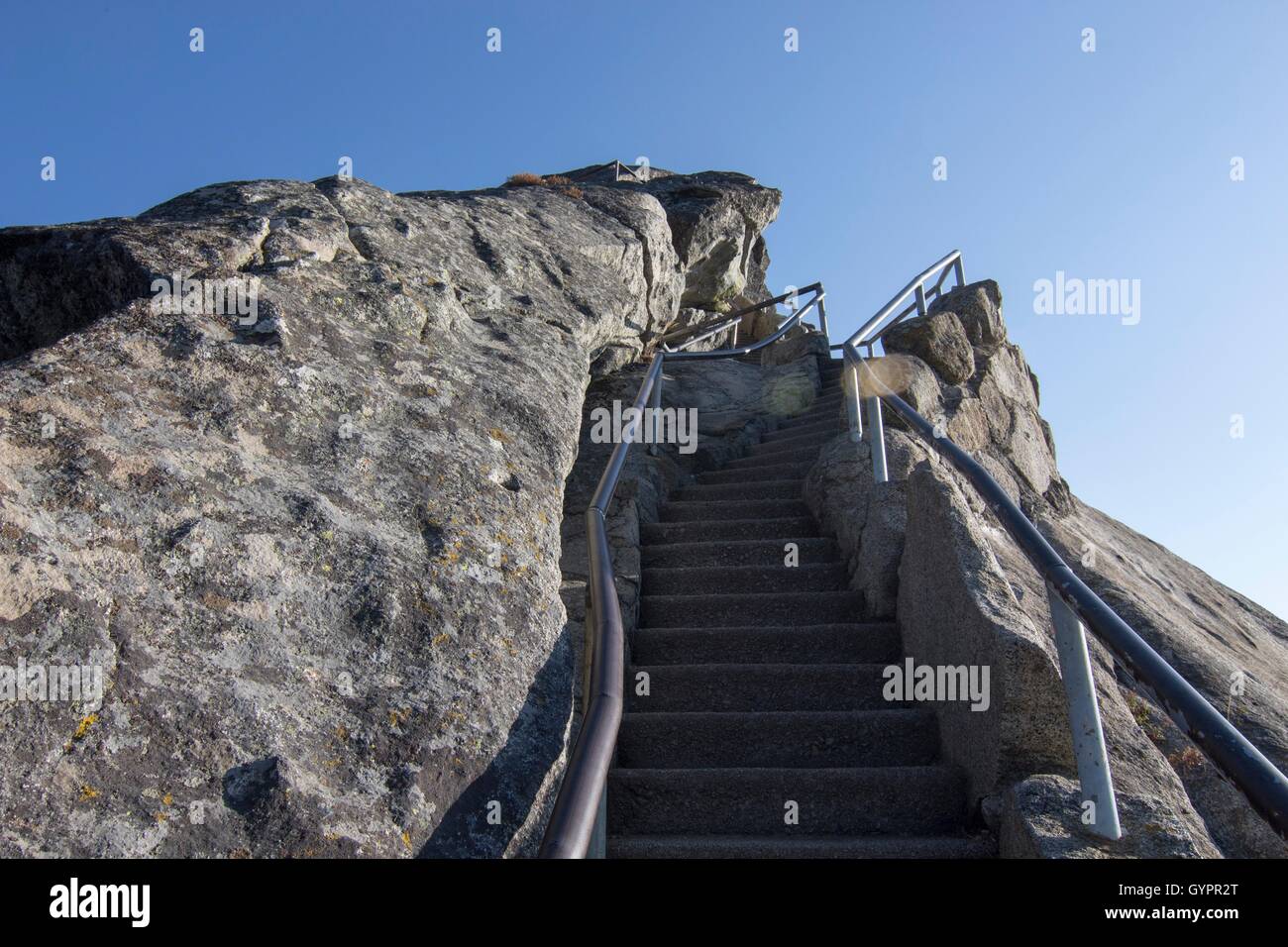 Rocky Stairs on Moro Rock in Sequoia National Park Stock Photo - Alamy