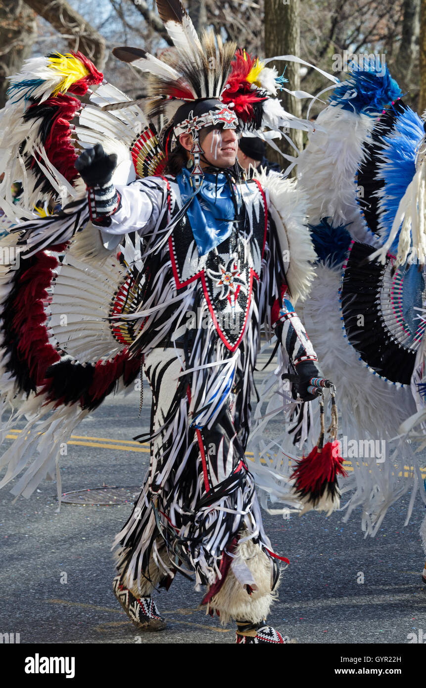 Minnesota native american patterns hi-res stock photography and images ...