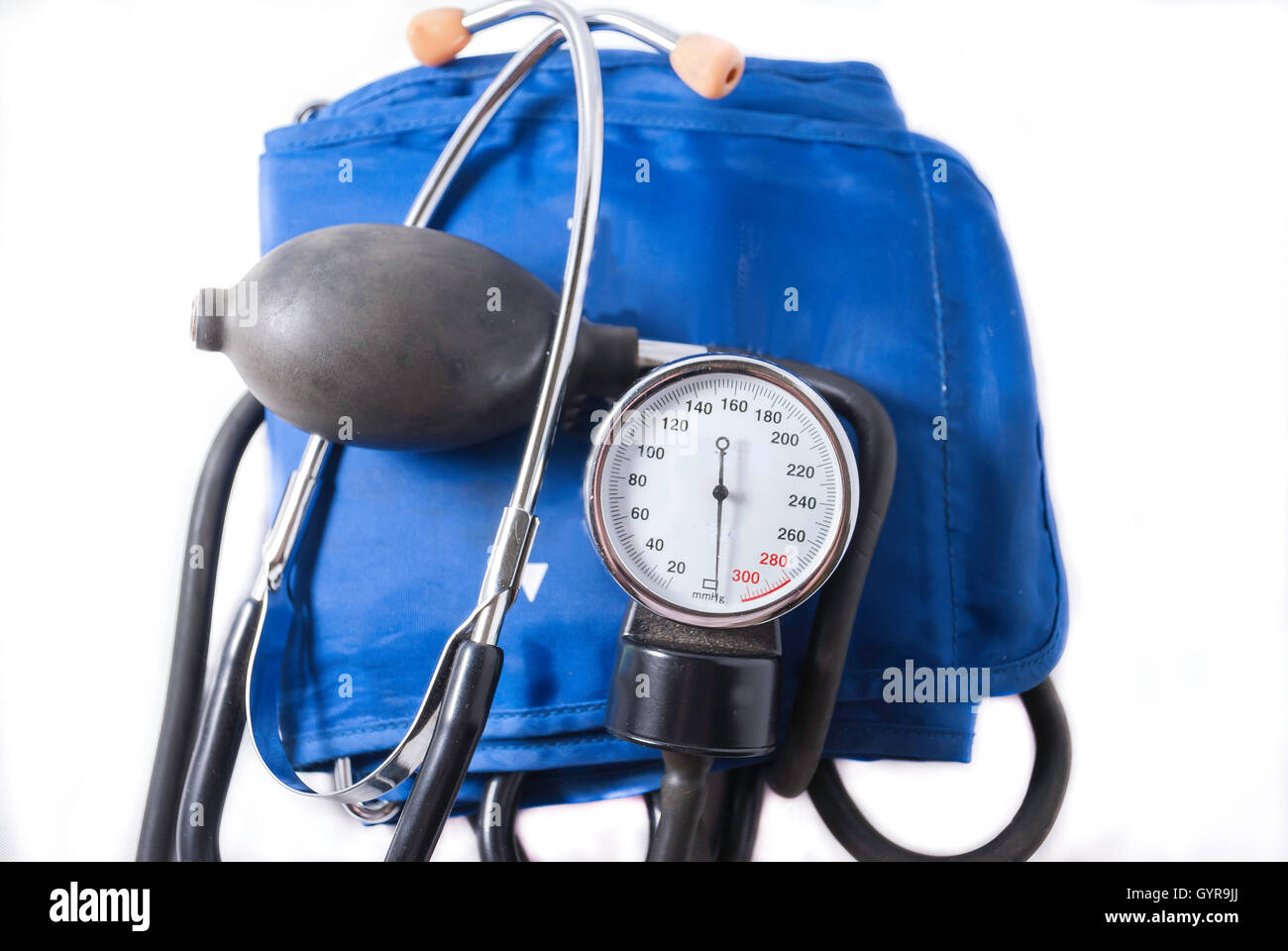 Pressure diagnosing hi-res stock photography and images - Alamy