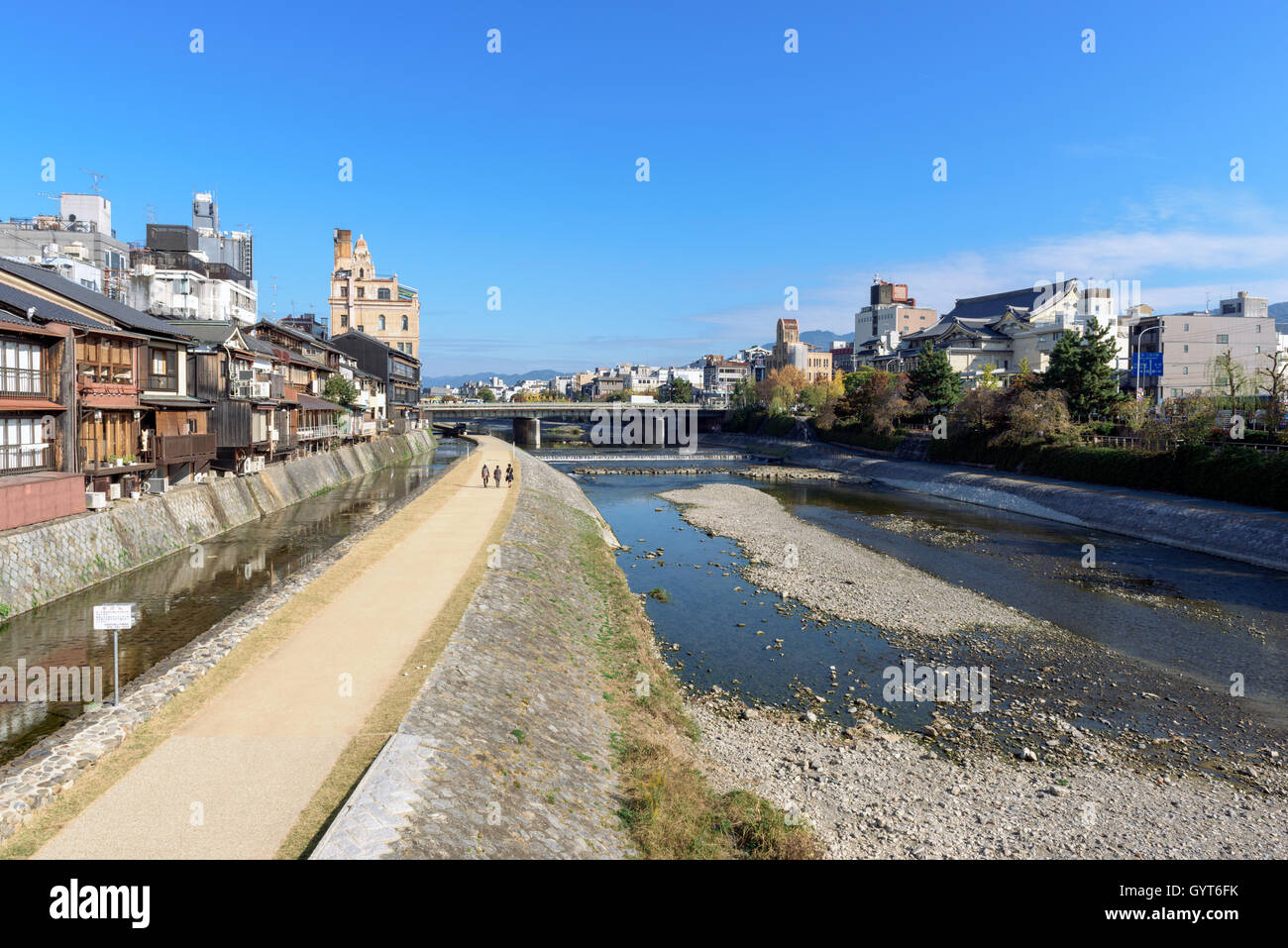 Kamo river kyoto hi-res stock photography and images - Alamy