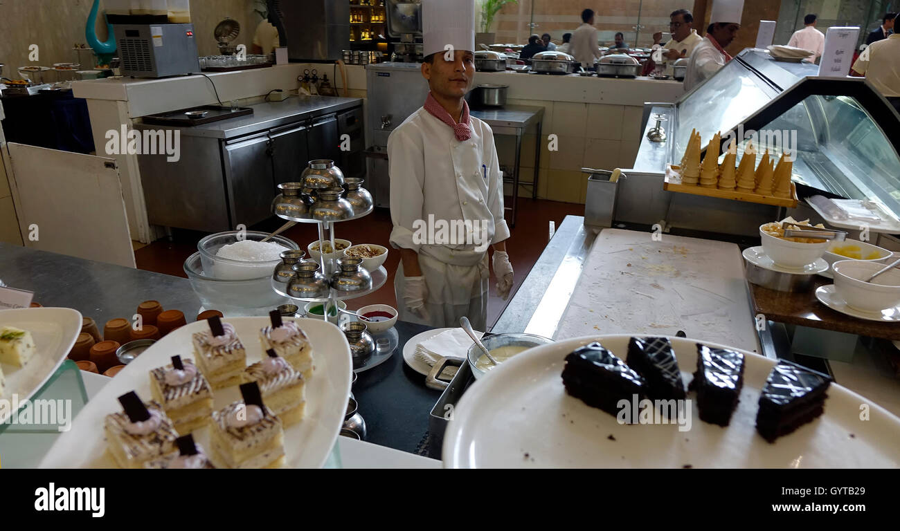 Indian star hotel food hi-res stock photography and images - Alamy