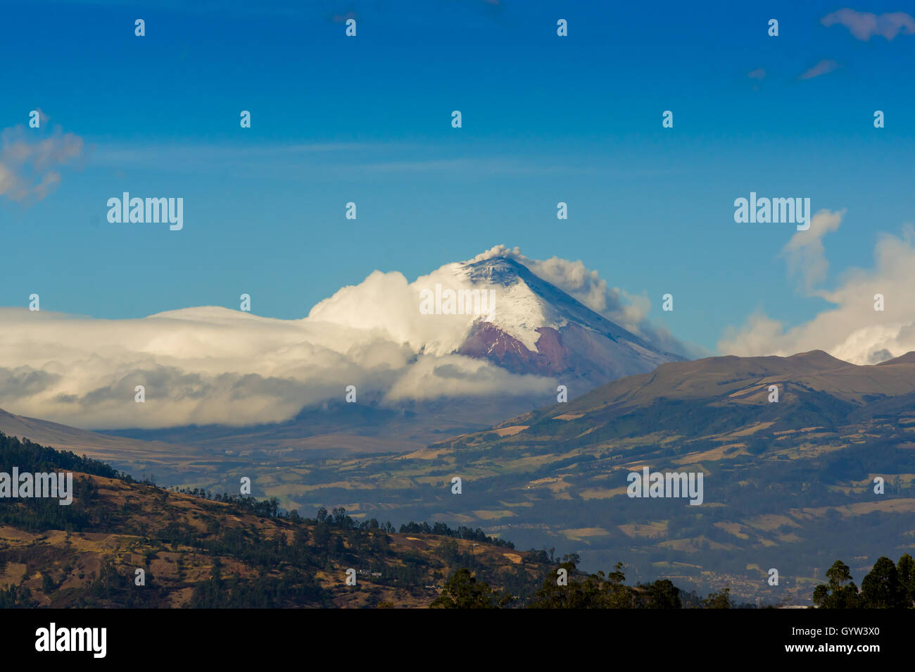 Cotopaxi volcano eruption in Ecuador, South America Stock Photo - Alamy