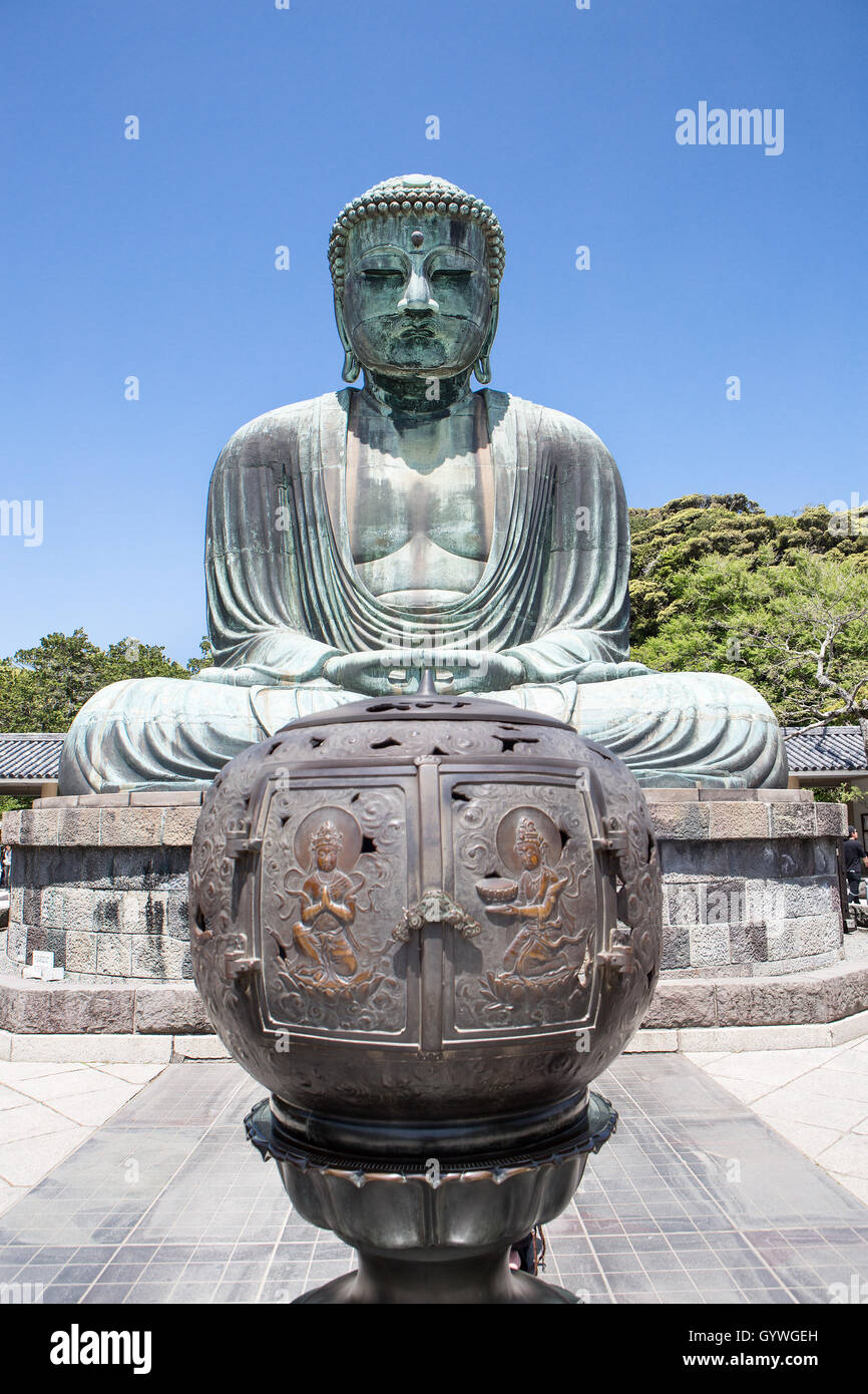 bronze Buddha statue called a Daibutsu at Kokotu-in temple in Kamakura ...
