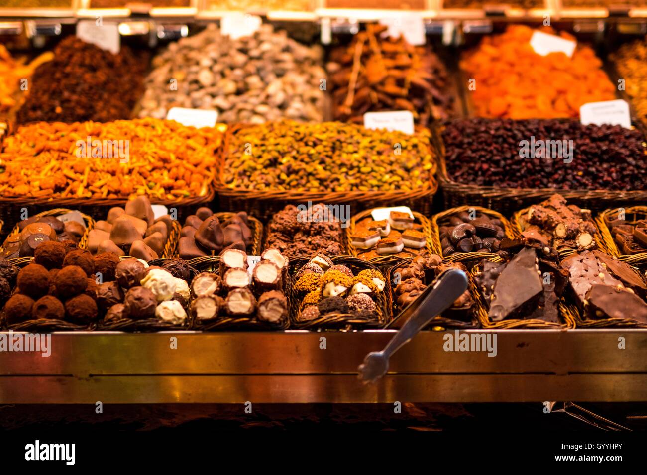 Chocolate Stall Stock Photos & Chocolate Stall Stock Images - Alamy