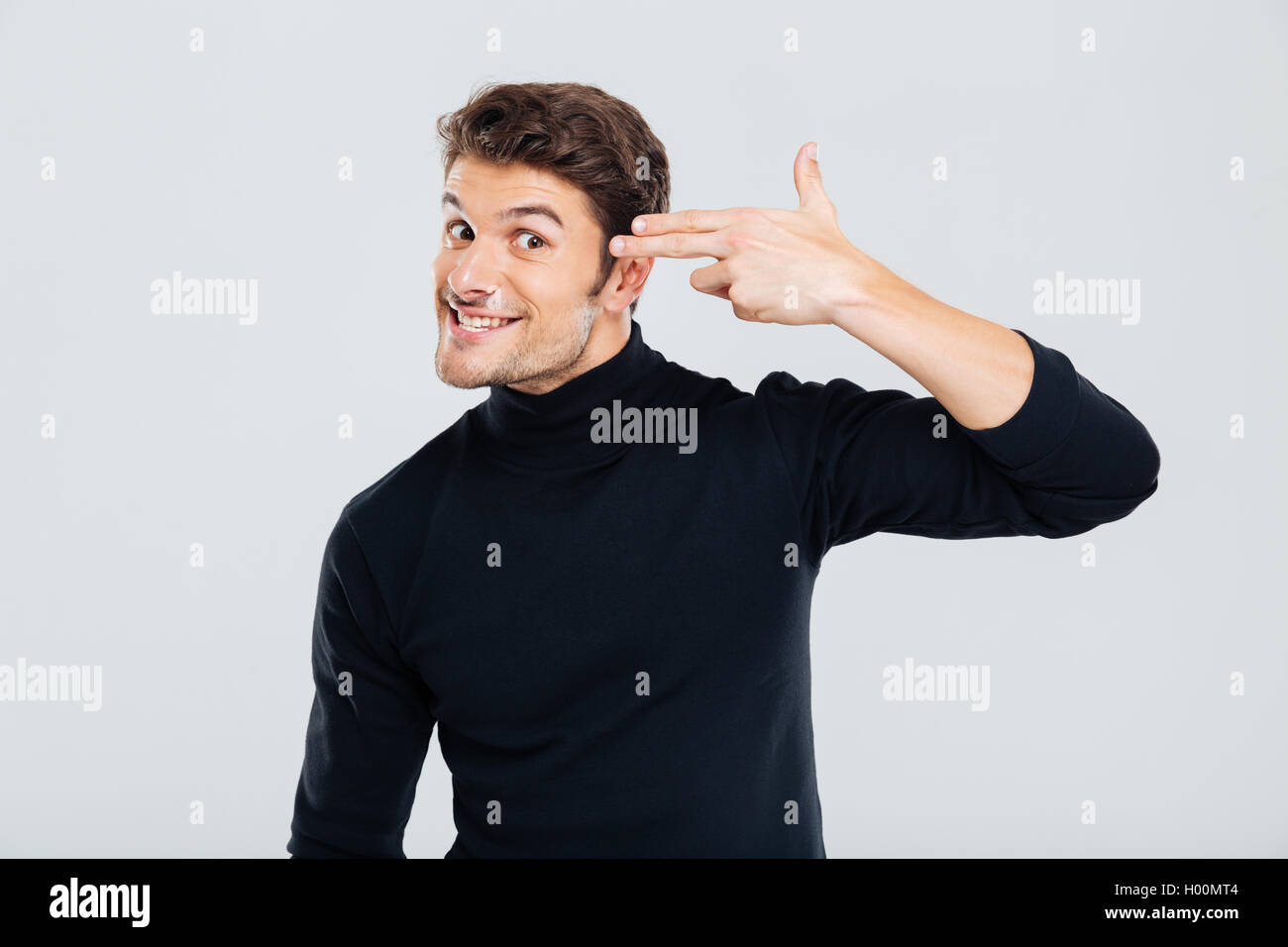 Man aiming gun camera hi-res stock photography and images - Alamy