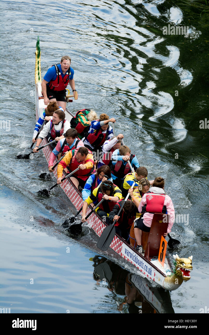 Dragon boat racing Stock Photo - Alamy