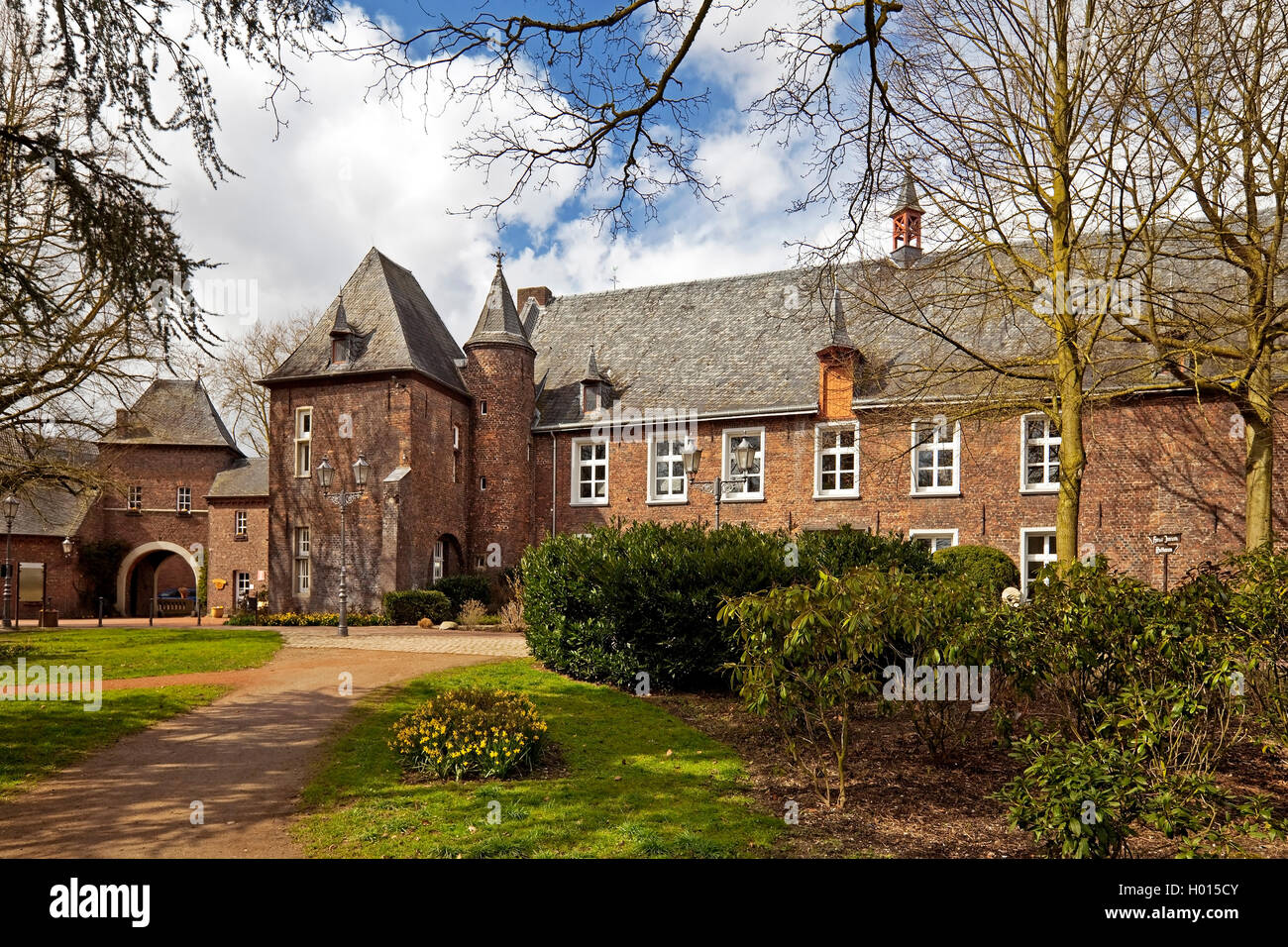 palace garden with Haus Issum and His-Toerchen in spring, Germany ...