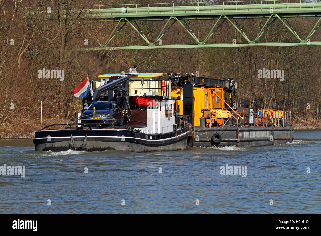 Barges and inland waterway transport hi-res stock photography and ...