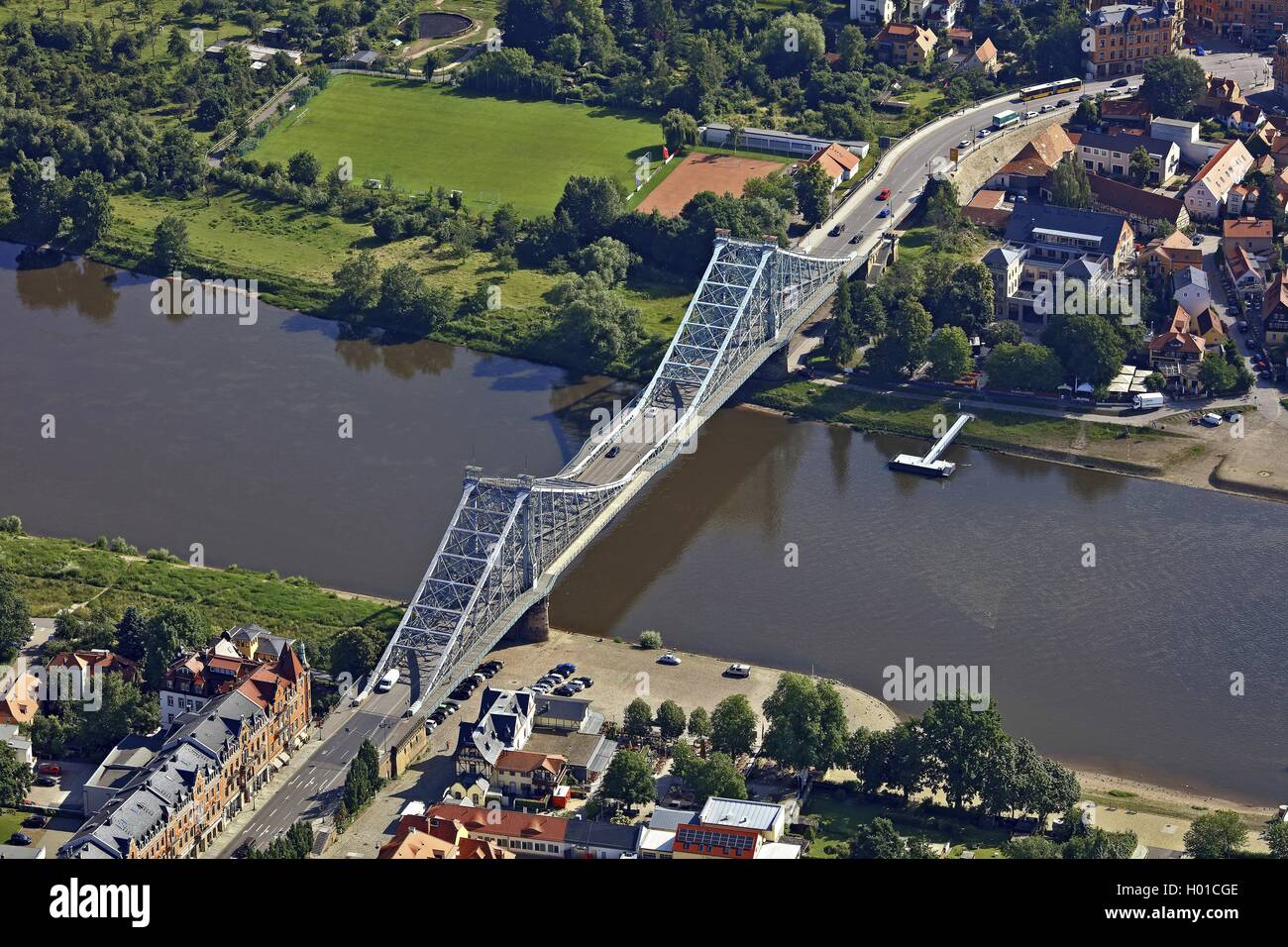 Birds eye view blue bridge hi-res stock photography and images - Alamy