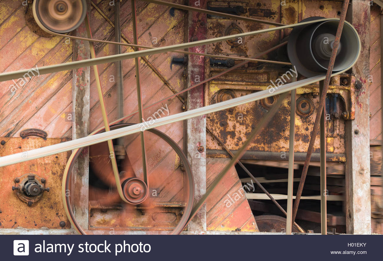 Old Threshing Machine High Resolution Stock Photography and Images - Alamy