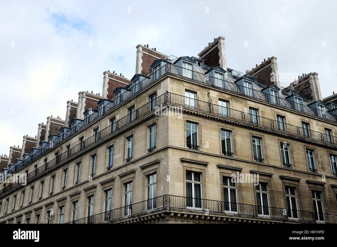 Architecture of Parisian buildings in Paris, France Stock Photo - Alamy