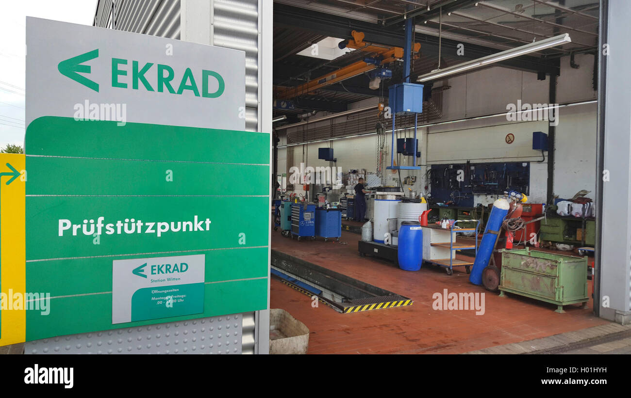MOT test station, Germany Stock Photo - Alamy