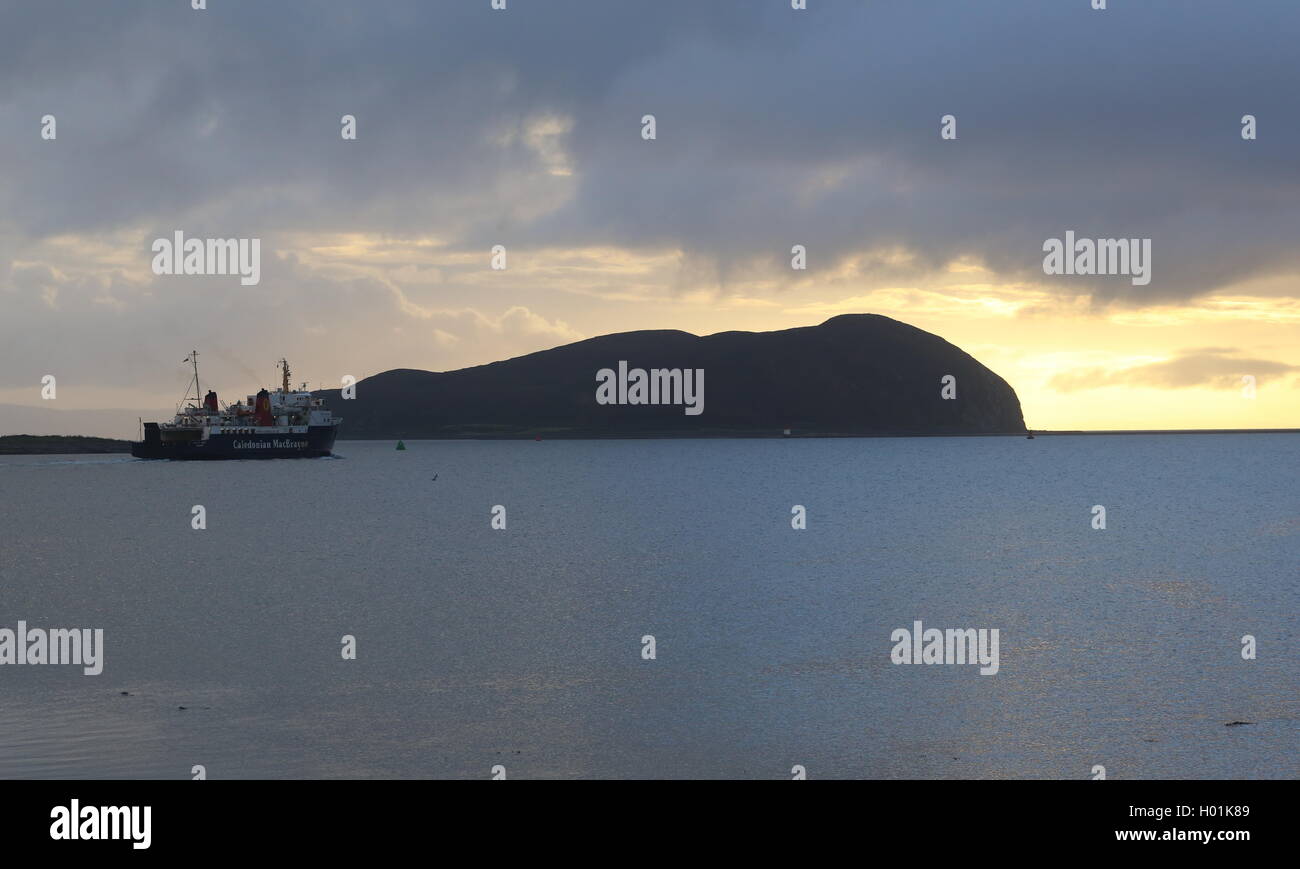 Calmac ferry MV Isle of Arran in Campbeltown Loch with Davaar Island ...