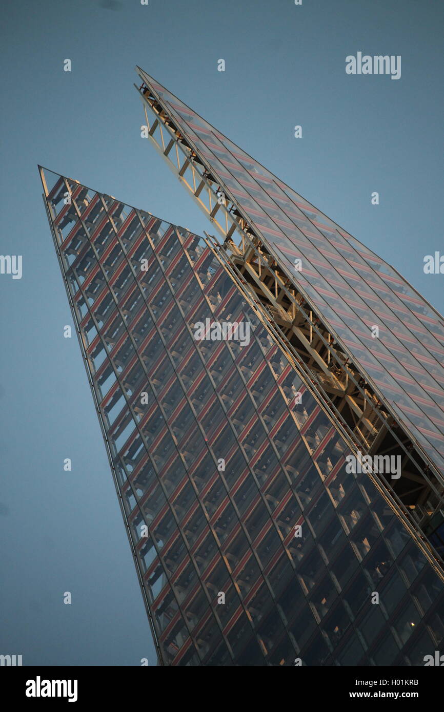 Londons highest viewing platform hi-res stock photography and images ...
