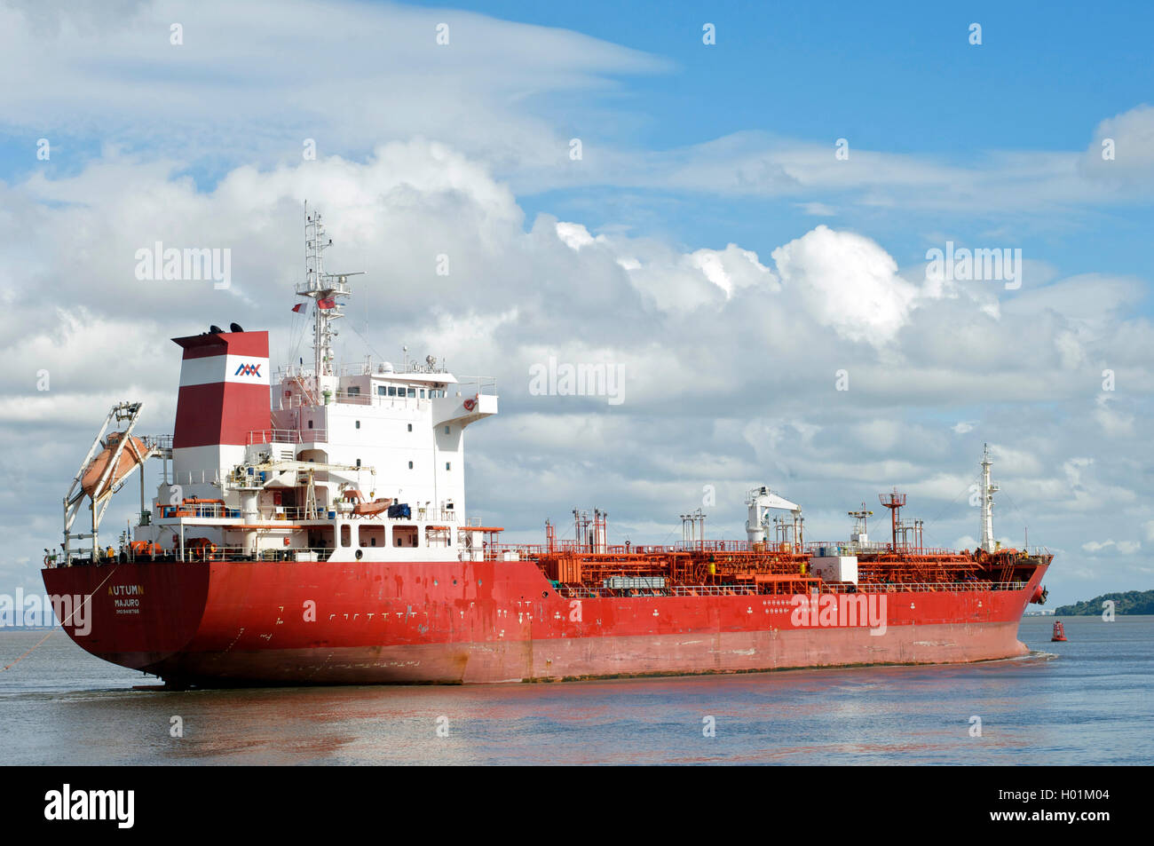 Sailing ship oil tanker on hi-res stock photography and images - Alamy