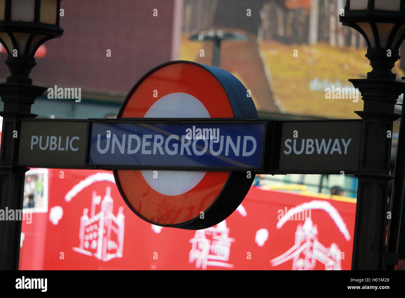 London Underground sign, tourist, London, capital city, transport, tube ...