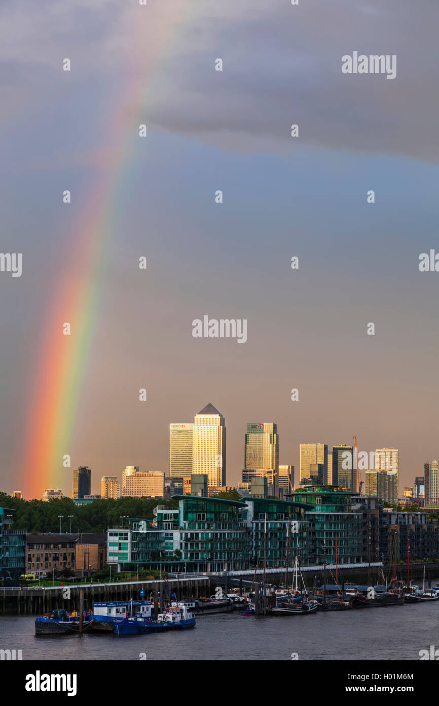Rainbow london hi-res stock photography and images - Alamy