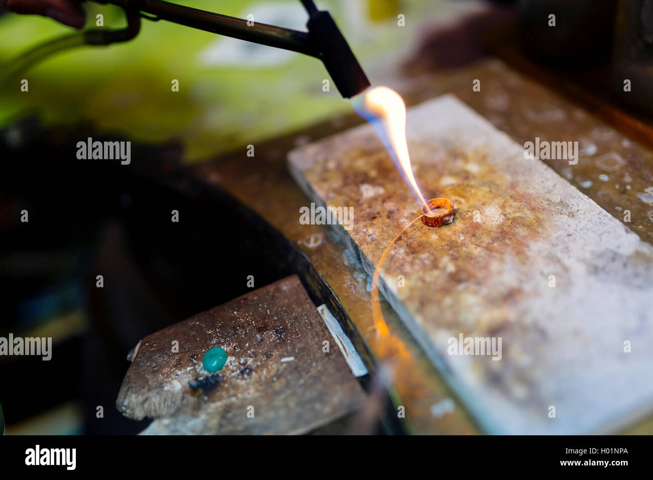 Goldsmith working on ring hi-res stock photography and images - Alamy