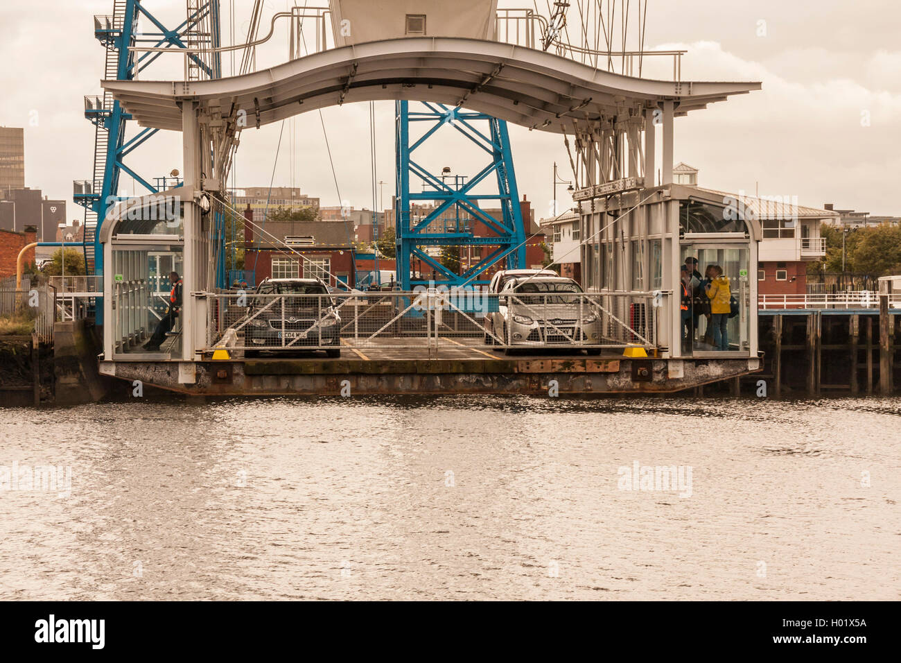 The iconic Transporter Bridge spanning the River Tees at Middlesbrough ...