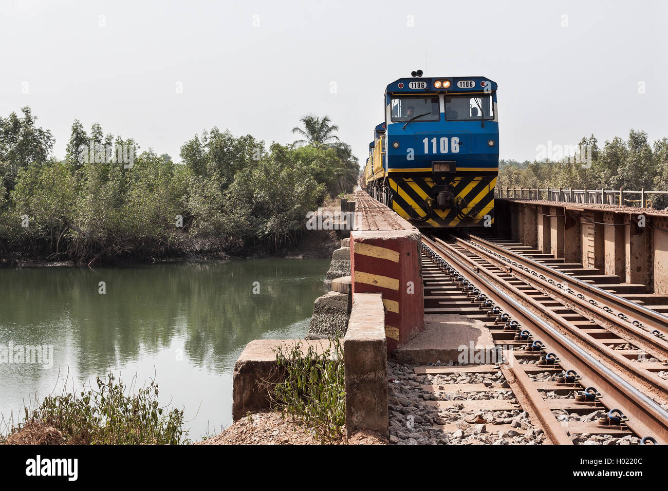 Hauling operations hi-res stock photography and images - Alamy