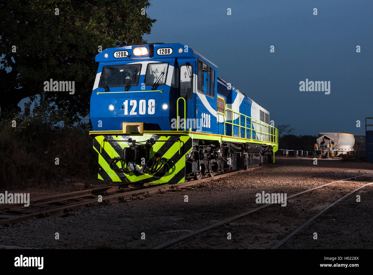 Heavy haulage locomotive hi-res stock photography and images - Alamy