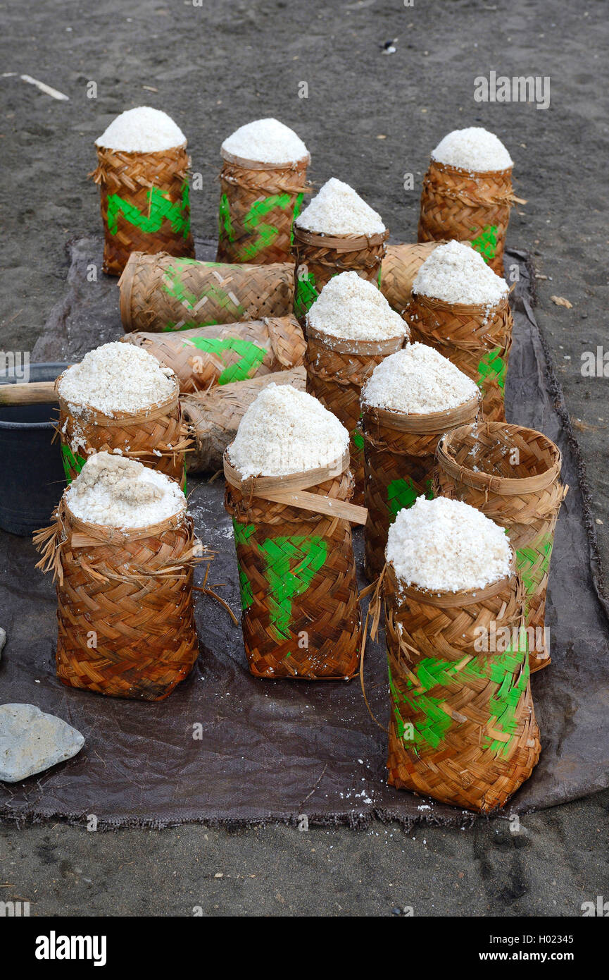 Salt packaging hi-res stock photography and images - Alamy