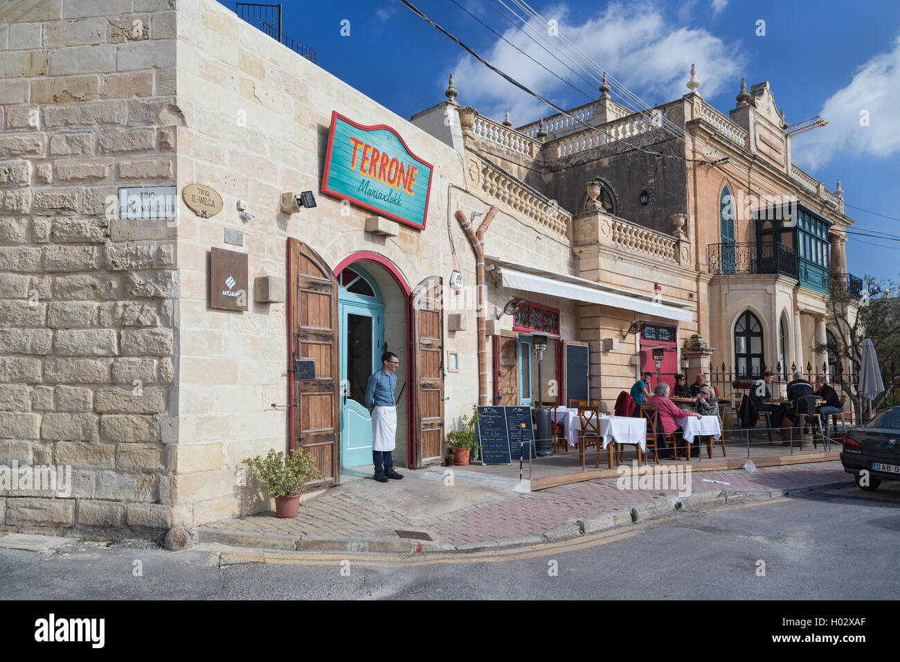 Restaurant terrone hi-res stock photography and images - Alamy