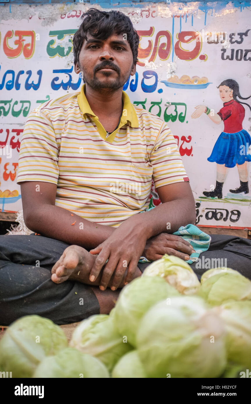 Indian man selling vegetables hi-res stock photography and images - Alamy
