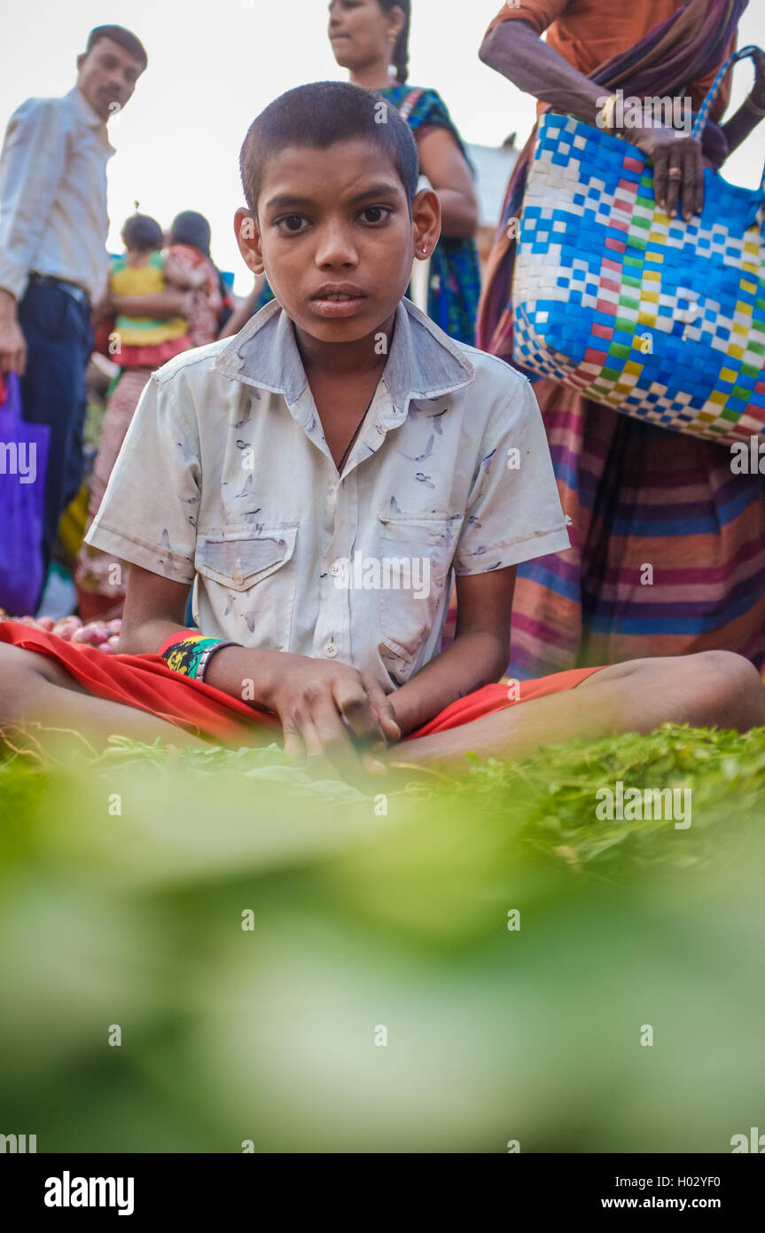 Boy market hi-res stock photography and images - Alamy