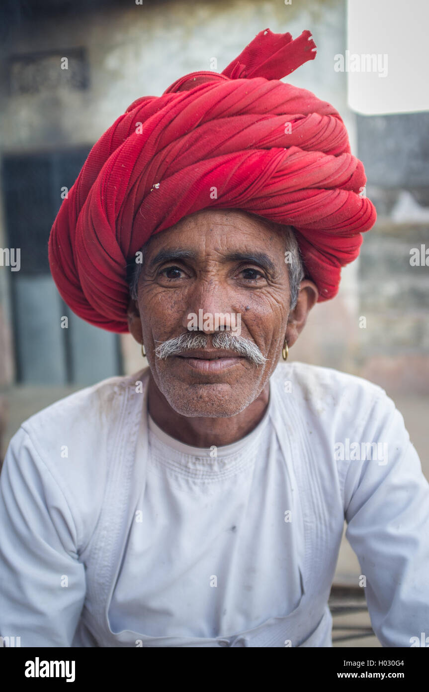 Rabari tribesman hi-res stock photography and images - Alamy