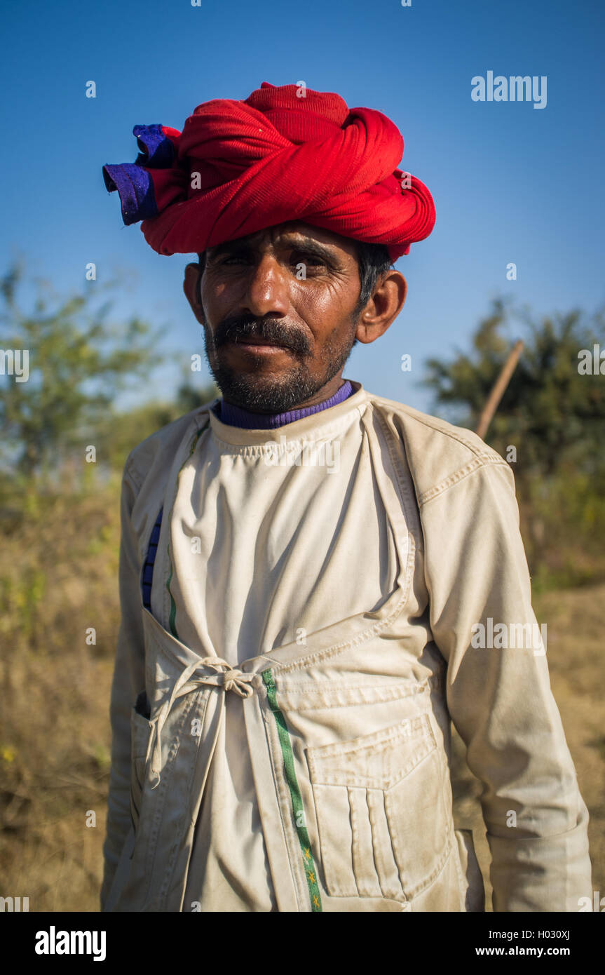 GODWAR REGION, INDIA - 13 FEBRUARY 2015: Rabari tribesman holds ...