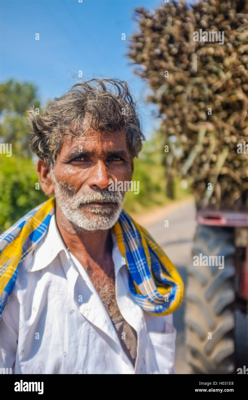 Indian Loaded Truck High Resolution Stock Photography and Images - Alamy