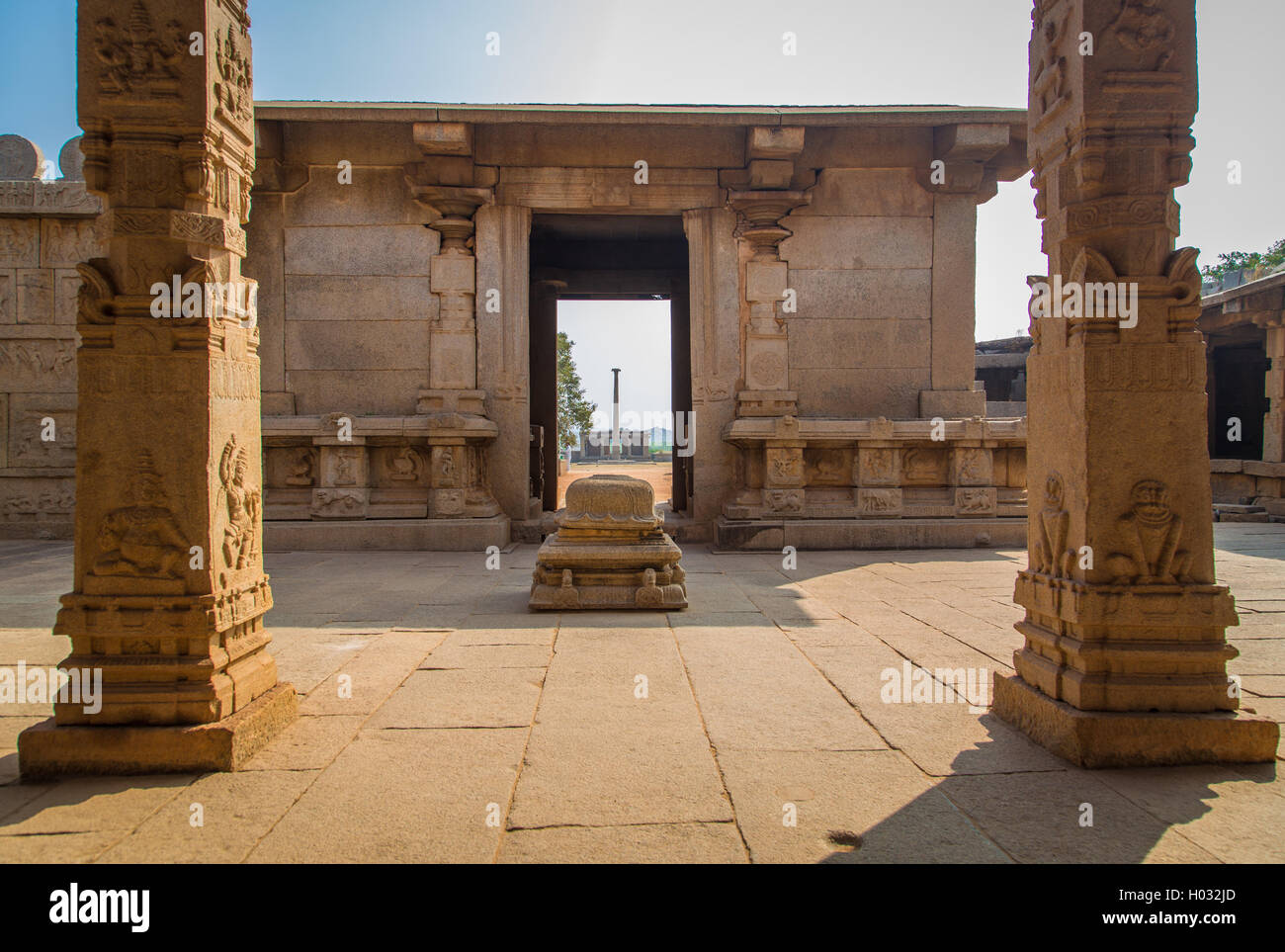 Ruins of Hampi, a UNESCO World Heritage Site, India Stock Photo - Alamy