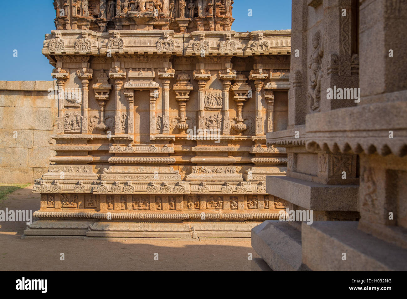 Ruins of Hampi, a UNESCO World Heritage Site, India Stock Photo - Alamy