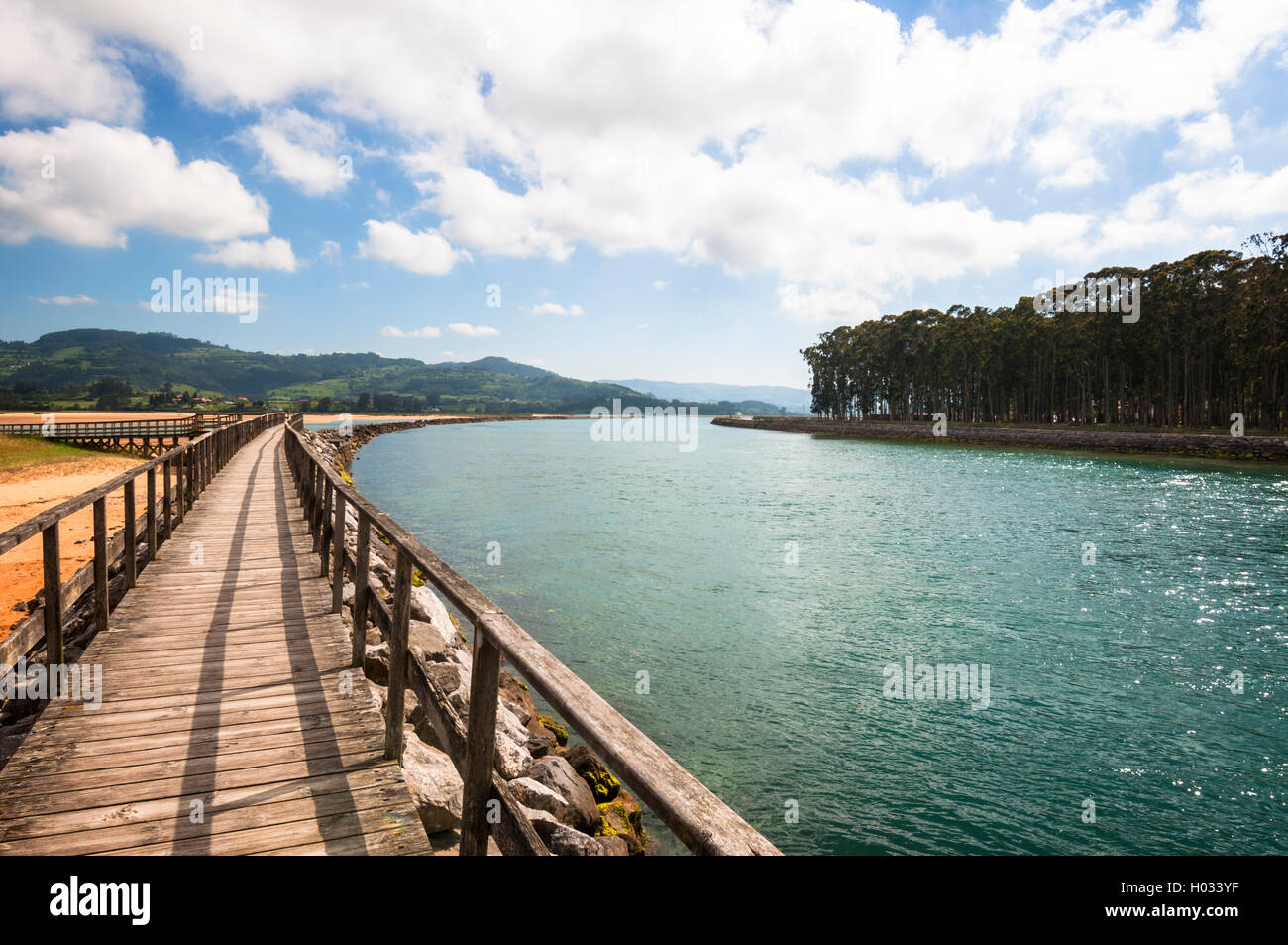 Rodiles High Resolution Stock Photography and Images - Alamy