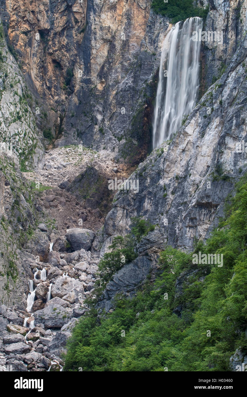 Boka waterfall in Triglav National Park, Slovenia Stock Photo - Alamy