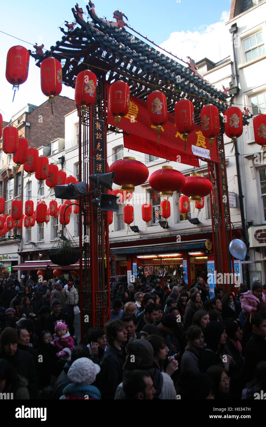In londons chinatown hi-res stock photography and images - Alamy